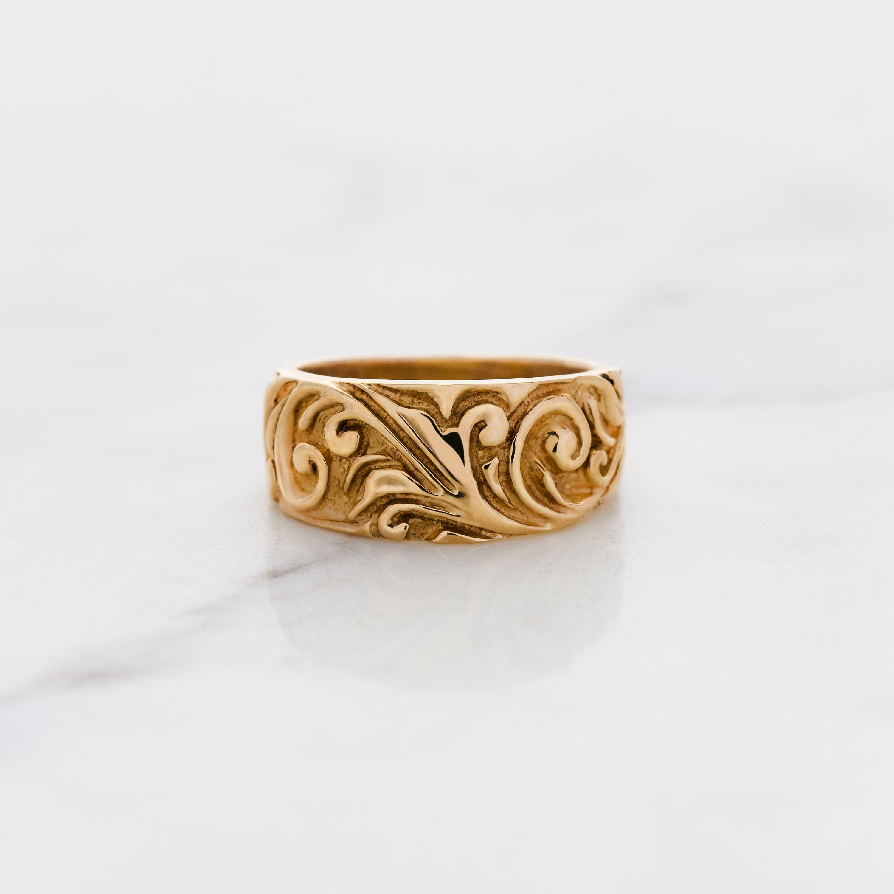 Vintage Tapered Relief Band – Jenni Stuart Fine Jewelry
